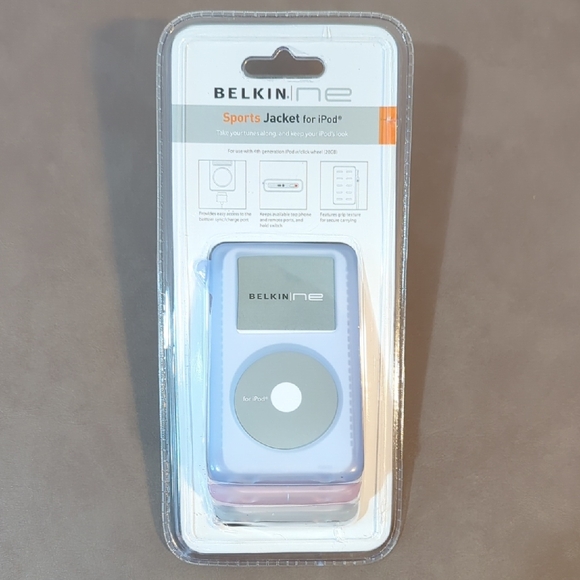 belkin | Portable Audio & Video | Belkin Ne Ipod 4th Gen With Click ...